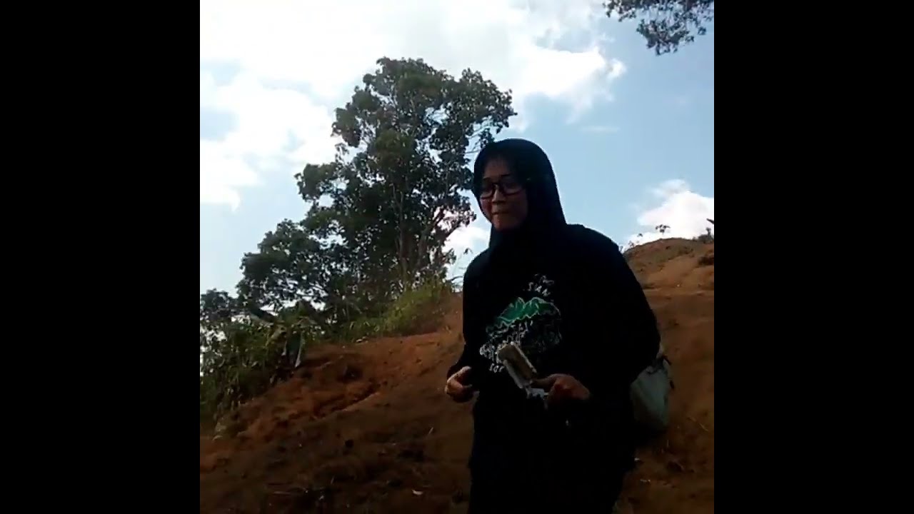 Gunung palasari ke bukit bintang, pulang via patahan lembang batu ...