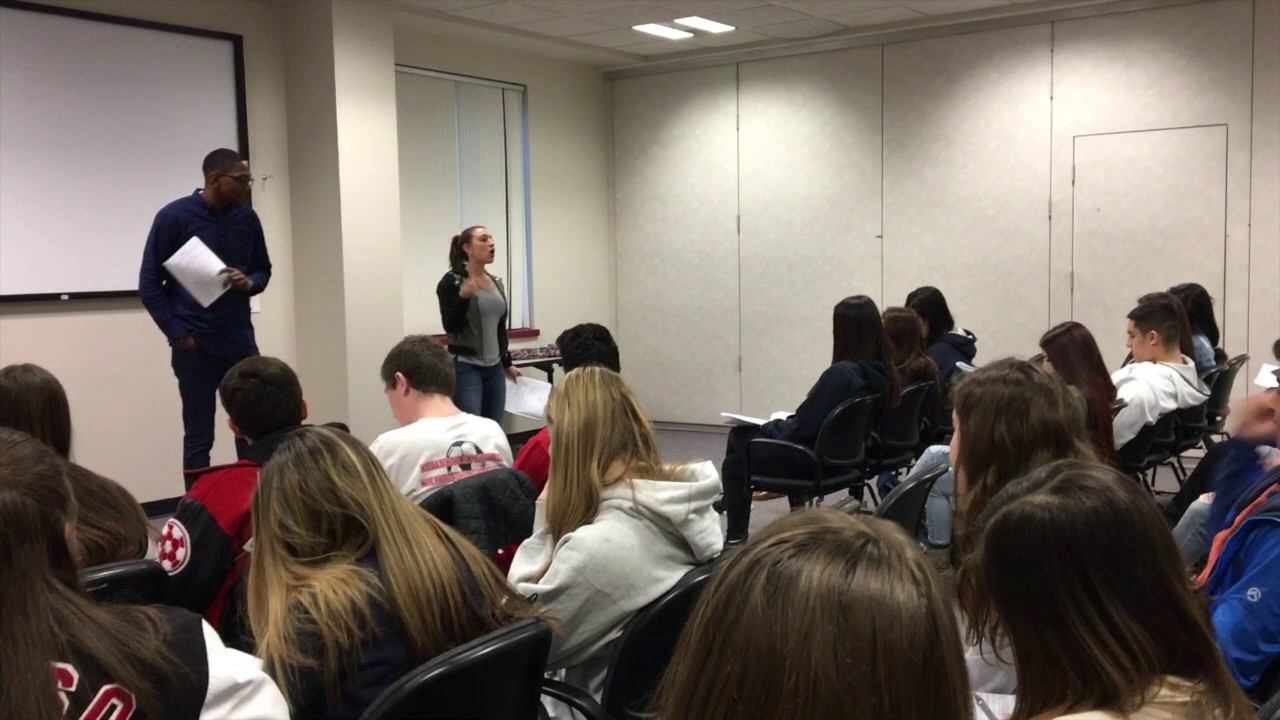 Christa Elias trains Heroes on bullying - YouTube