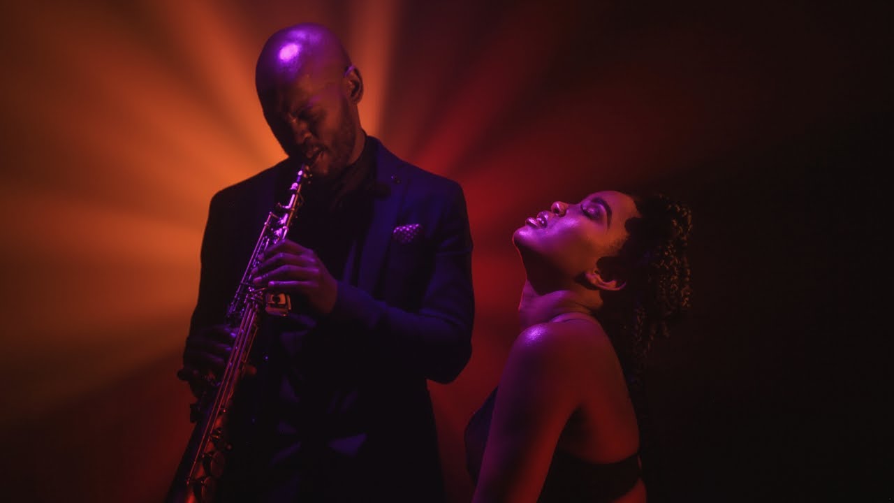 Berita - Geleza [ft. Bongane Sax] (Official Visualiser) - YouTube