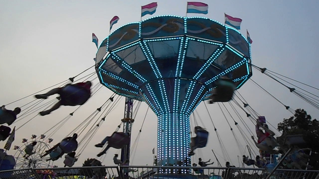 Swing ride Calhoun County Fair 18AUG18 - YouTube