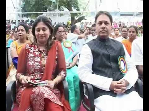 AP ASSEMBLY EX SPEAKER KR SURESHREDDY WITH FAMILY VIS - YouTube