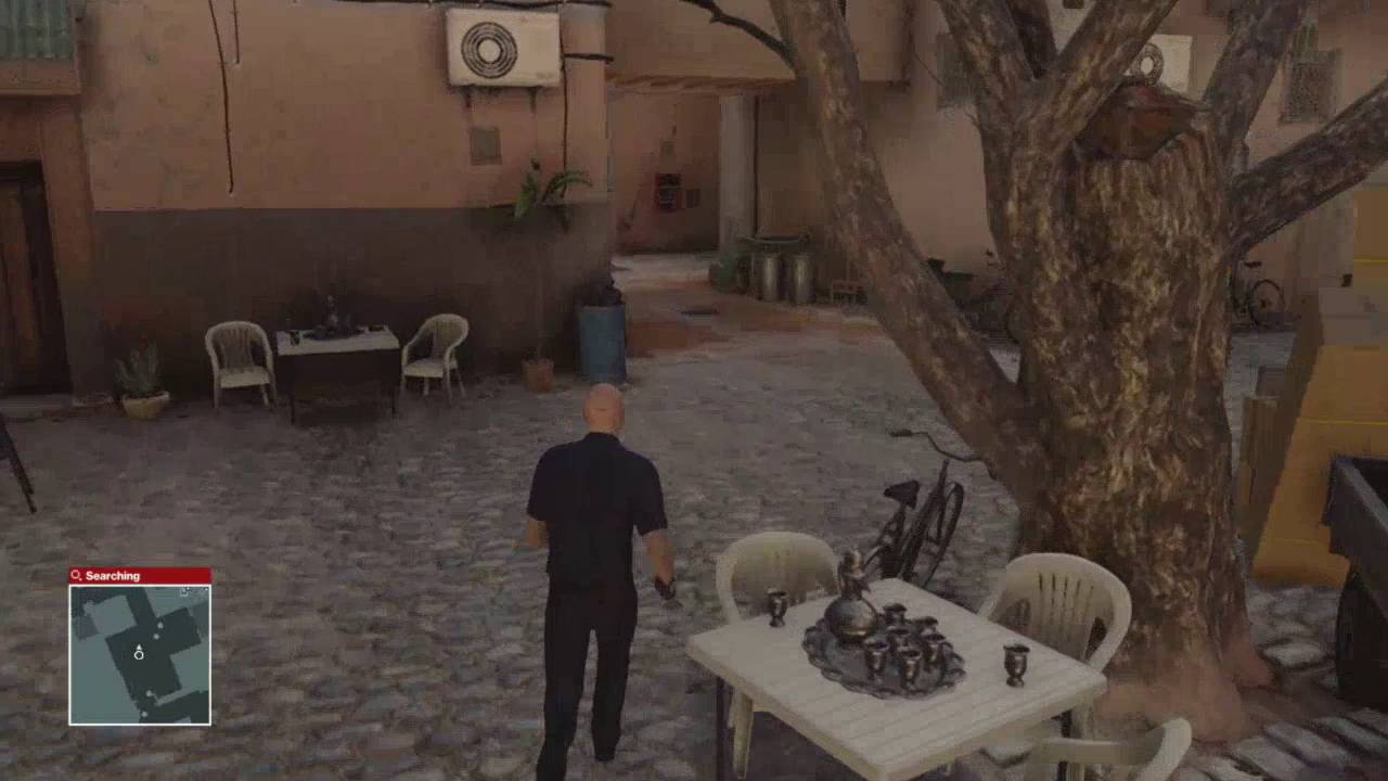 HITMAN - A Gilded Cage - Flying Fire Extinguisher and Wallbang ...
