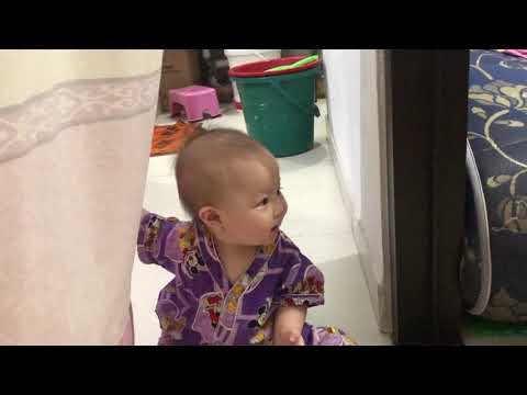 Nana Cute : Playing Peek-Peek With Koko