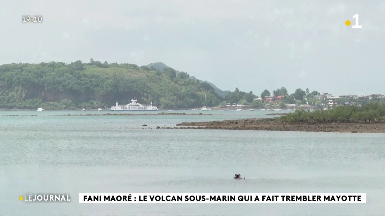 Fani Maoré : le volcan sous-marin qui a fait trembler Mayotte - YouTube