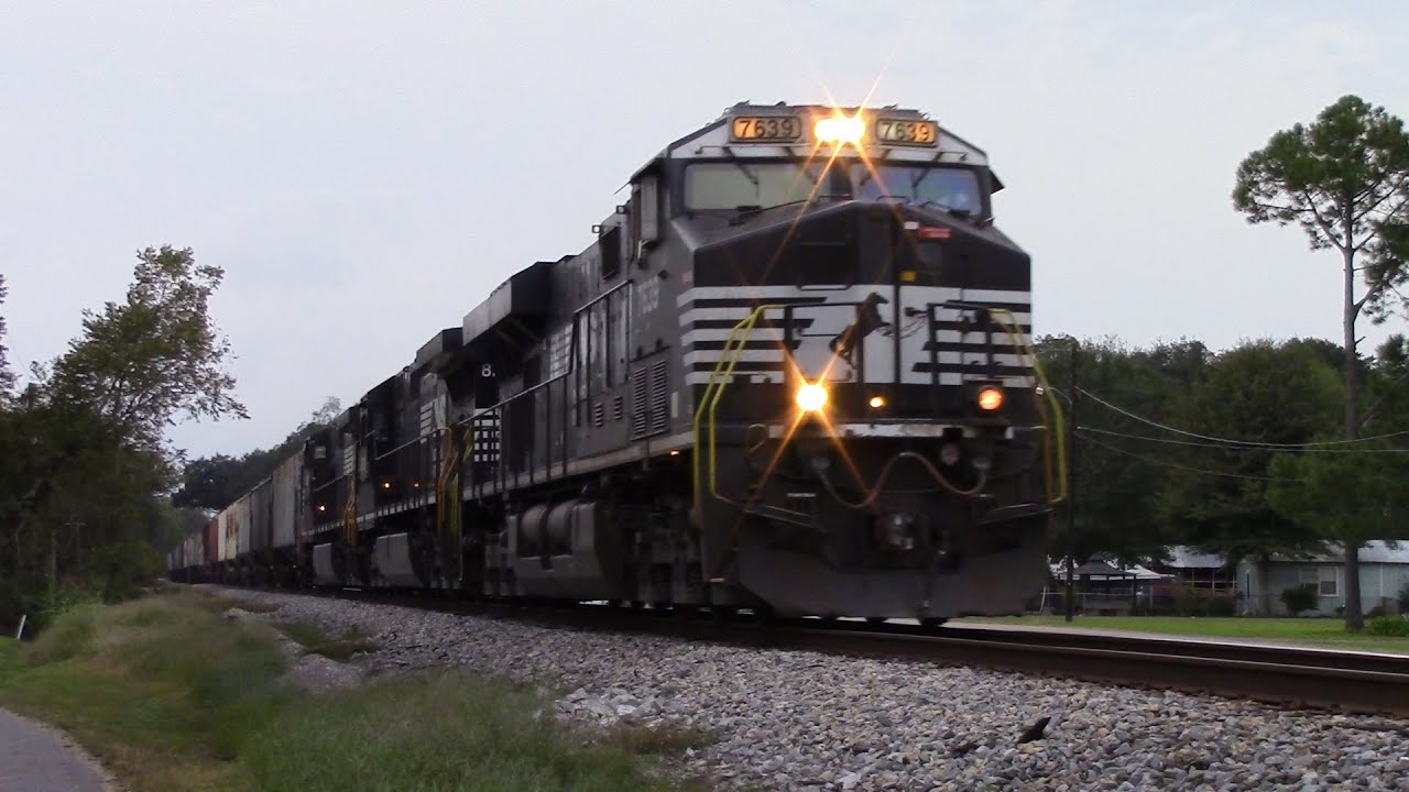 NS 7639, NS 8788, NS 9407 (10/22/15) Hester, LA HD - YouTube