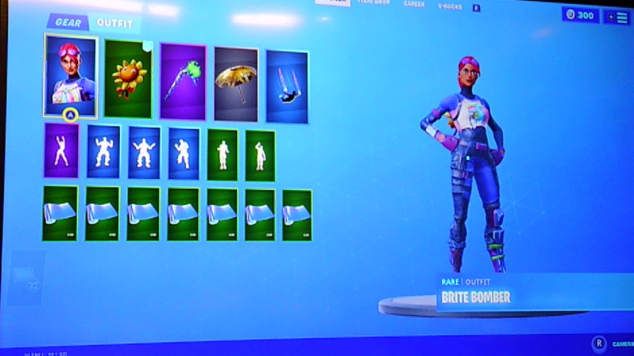 Locker Tour/Fortnite Skins - YouTube