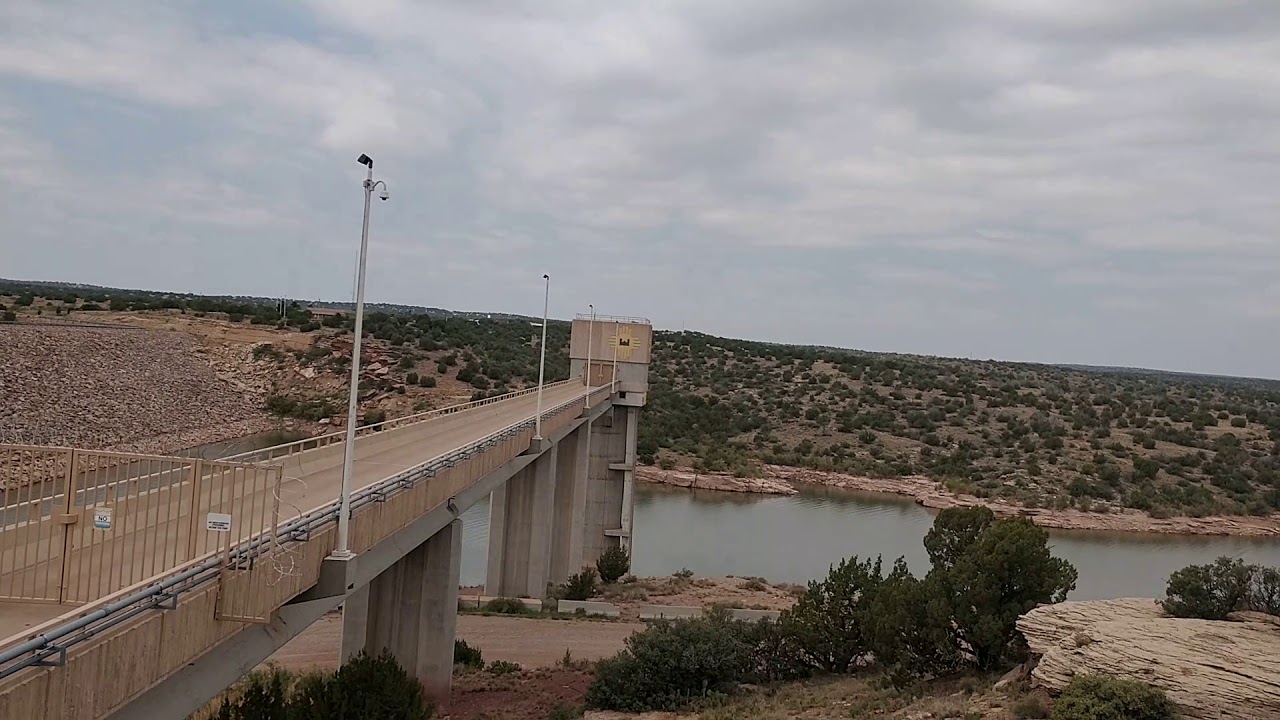 Santa Rosa State Park and lake, New Mexico - YouTube