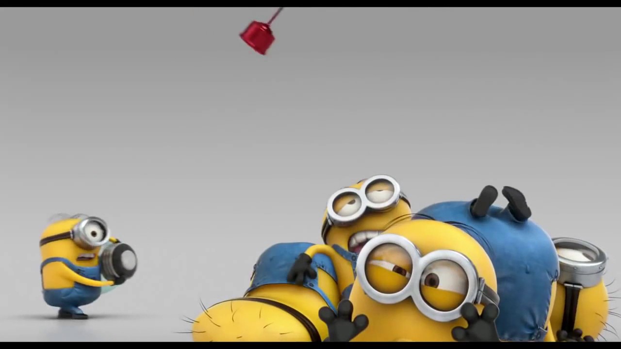 Changing a light bulb Minion HD - YouTube