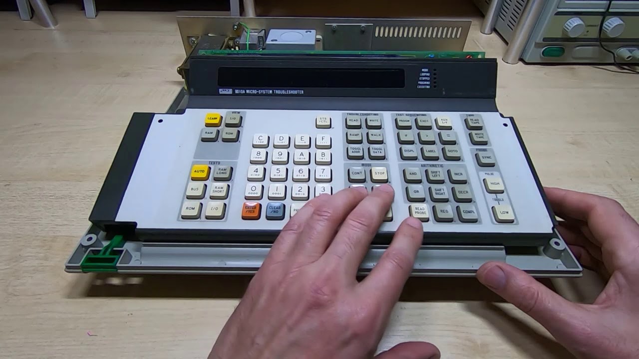 Fluke 9010A Main Board Part1 - YouTube
