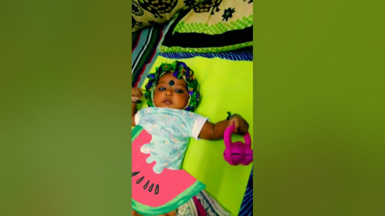 3 Months Old Baby Holding A Thing For First Time shorts youtubeshorts 3-months-old-baby-holding-a-thing-for-first-time-shorts-youtubeshorts