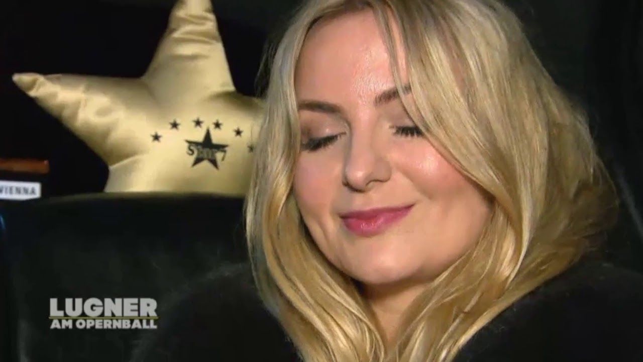 STAR 7 - ATV Review - Opernball 2019 - Lugner with "The Body" Elle ...
