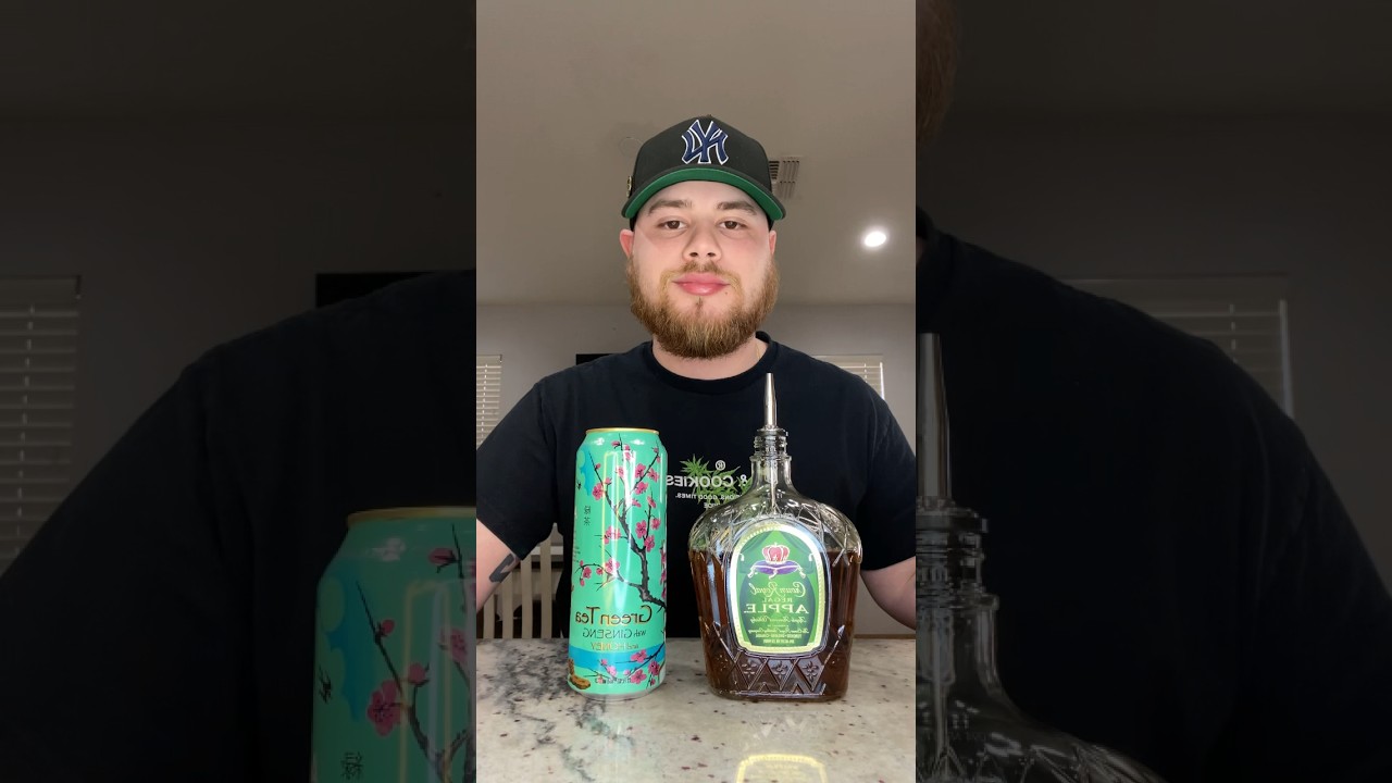 Crown Apple & Arizona Green Tea = Honey Apple!? - YouTube