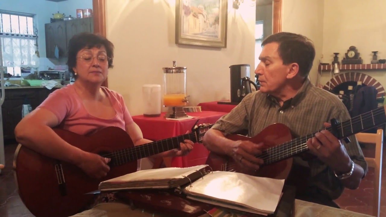 Mildred & Manolo Padilla / entre amigos en el cumpleaños de Manolo ...