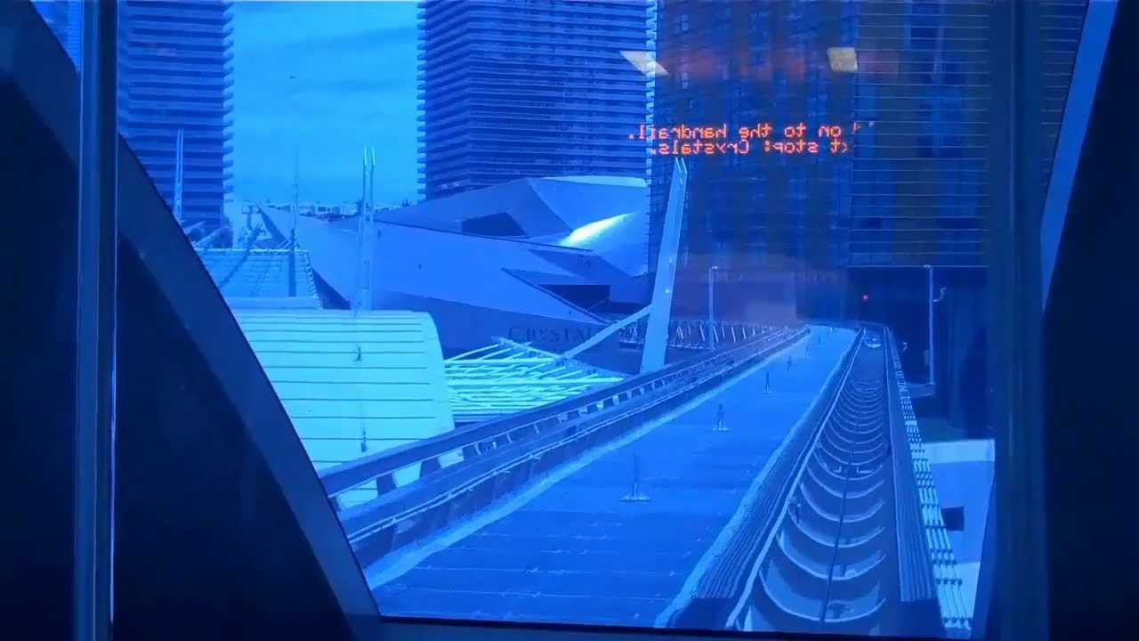 Las Vegas du Monte Carlo au Bellagio avec le tram aérien Aria Express ...