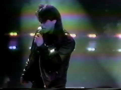 Pop music group Linear on Club MTV 1990 - YouTube