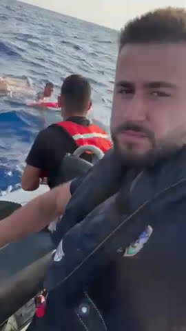 ΕΠΙΧΕΙΡΗΣΗ ΚΣΕΔ - ΣΚΑΦΟΣ ΣΕ ΚΙΝΔΥΝΟ ΣΤΗ ΘΑΛΑΣΣΙΑ ΠΕΡΙΟΧΗ 35 ΝΜ ΝΔ ΠΑΦΟΥ ...