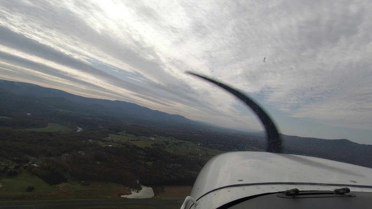 Front Royal Airport Landing - YouTube