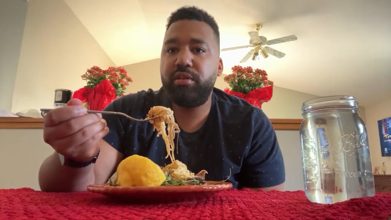 How I got a big back (gained 100 pounds in a year and a half) - YouTube