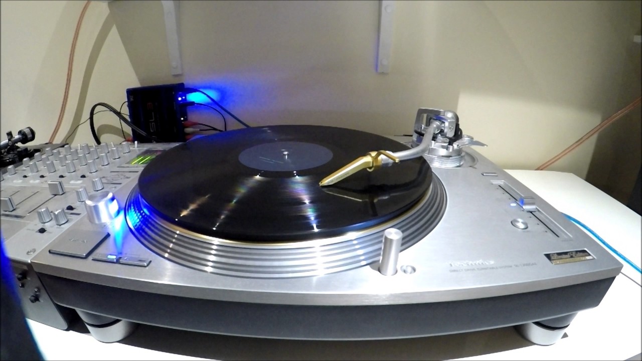 Jon Hopkins - Collider vinyl record EP on Technics Sl-1200GAE LImited ...