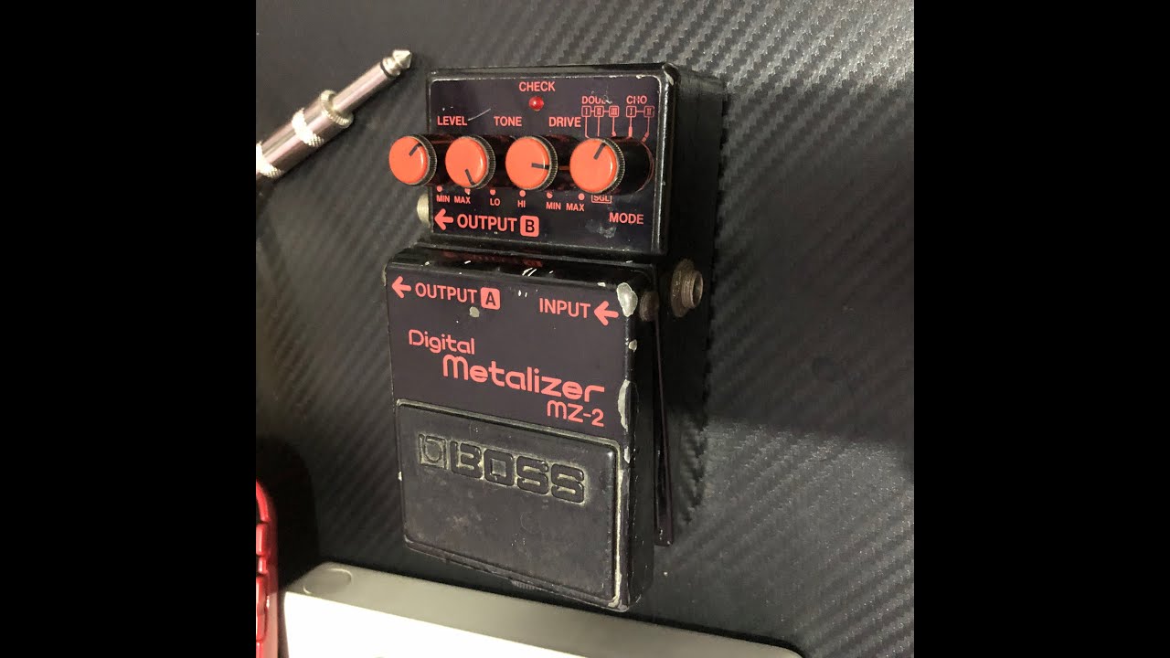 BOSS DIGITAL METALIZER MZ-2 - YouTube