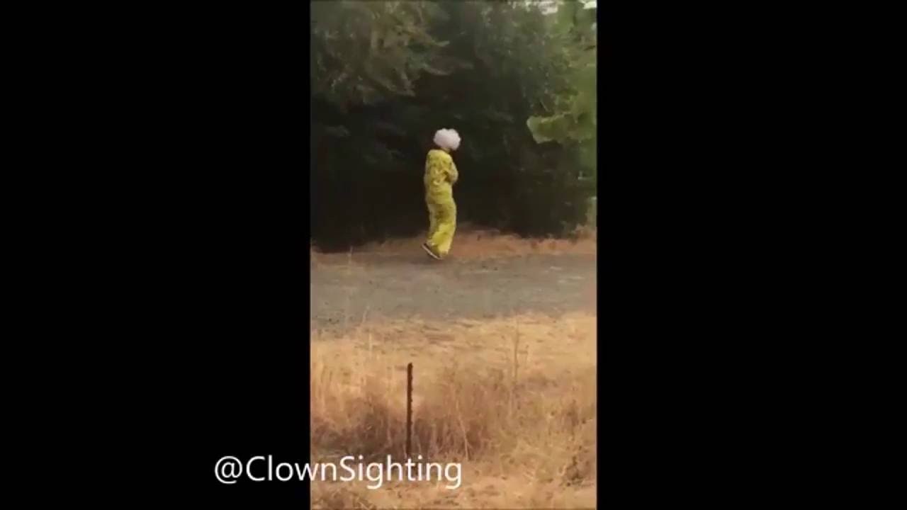 Scary Clown Sightings Compilation [OCTOBER 2016 HALLOWEEN] - YouTube