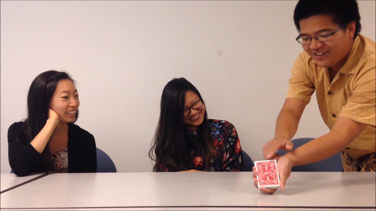 Amazing Close Up Magic Card Trick! - YouTube