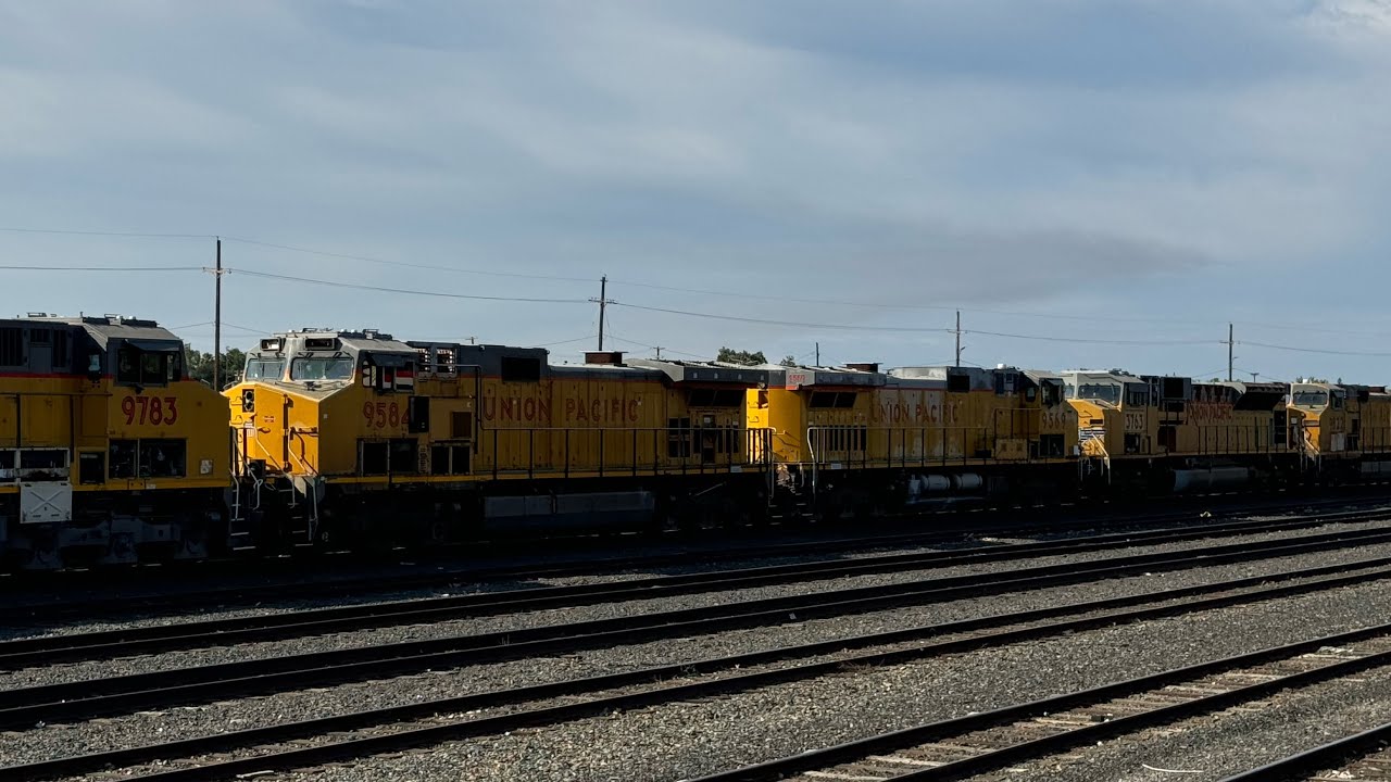 7/14/24 Union Pacific Roseville deadlines and shops Ft. Dash 9s, SD60Ms ...