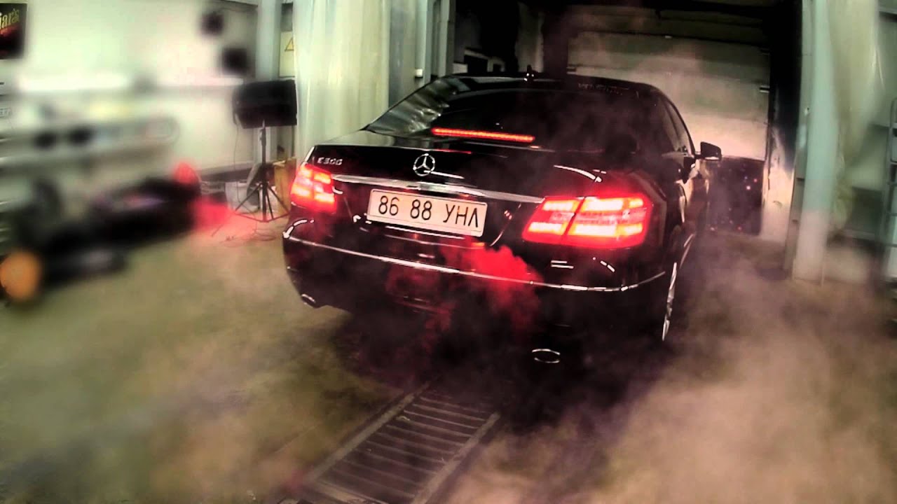 VIP CAR WASH MONGOLIA - YouTube