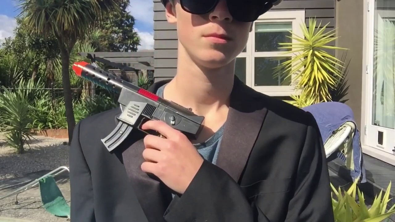 Detective Tony (Isolation Skit #16) - YouTube