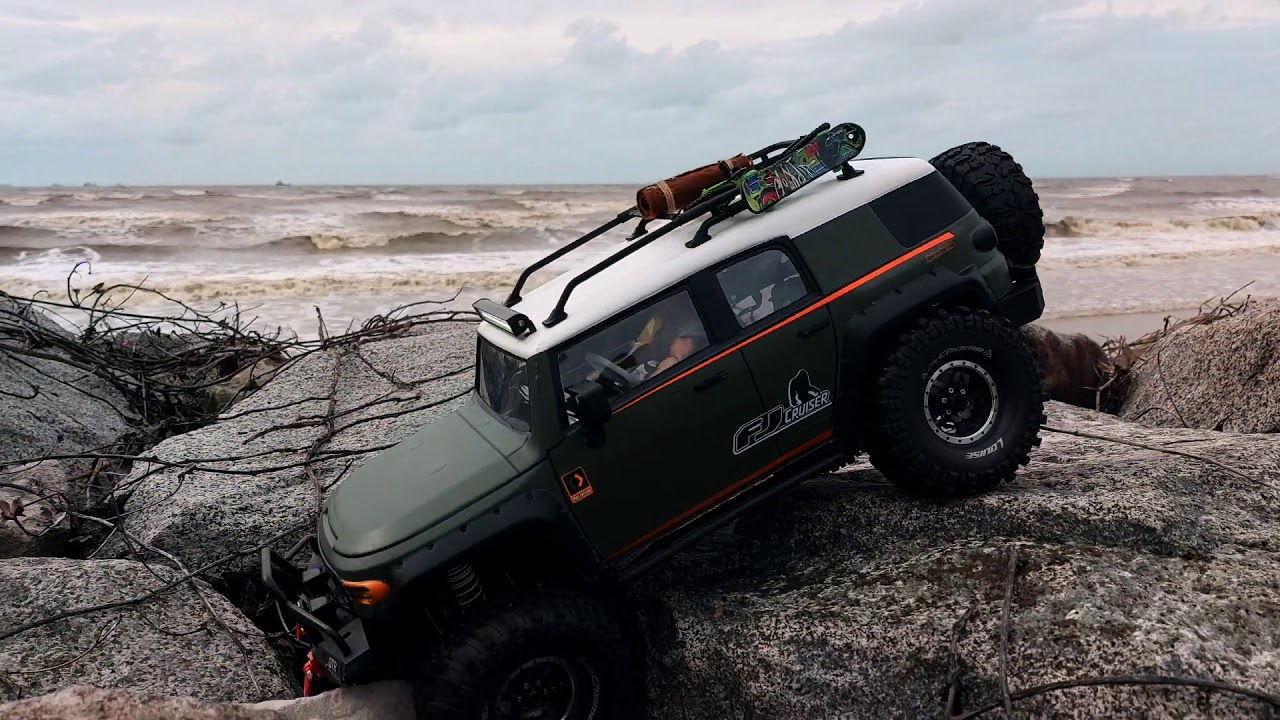 HPI Venture FJ Flat Green - YouTube