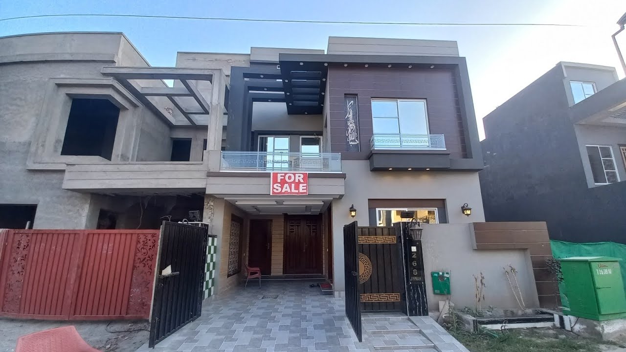 5 Marla Brand New Beautiful House For Sale With 3 Bedrooms in Bahria ...