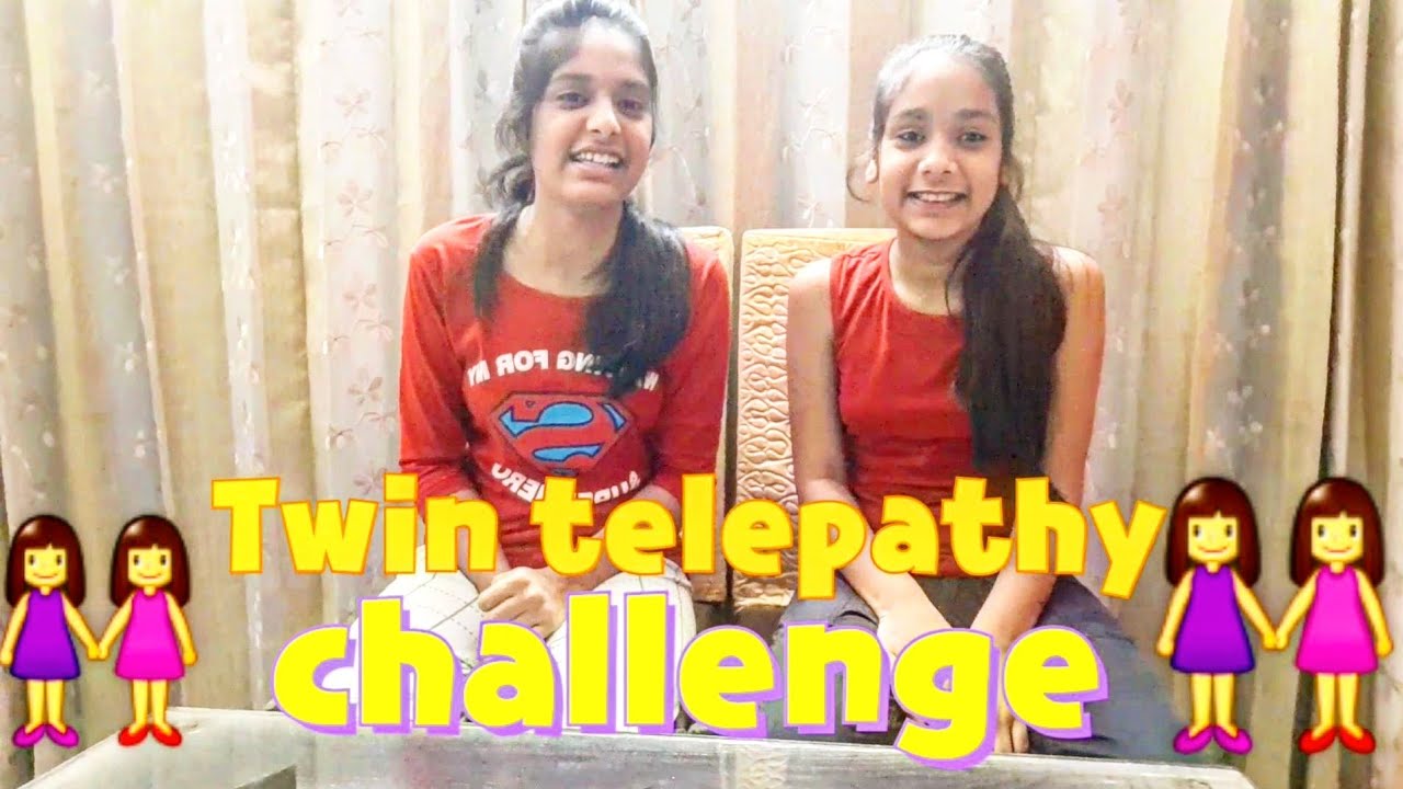Twin telepathy challenge 👭👭Eat it or wear it - YouTube