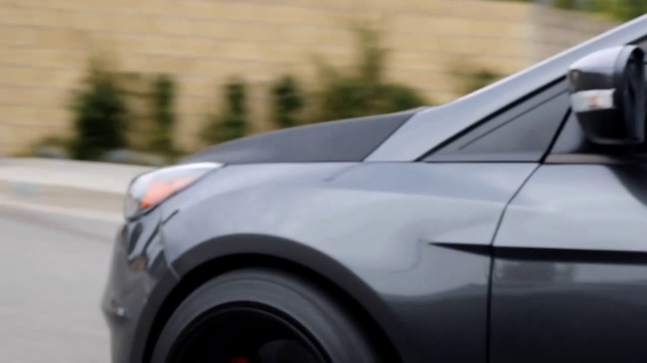 M3 vs Ford Focus St - YouTube