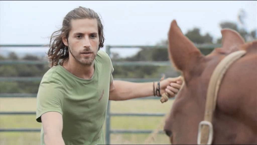 FOUDRE - Bande Annonce Saison 4 - YouTube