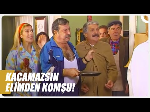 Katil Yavuz, Tak Tak Sedat'a Zorla Kirasını Ödetiyor | Bizimkiler