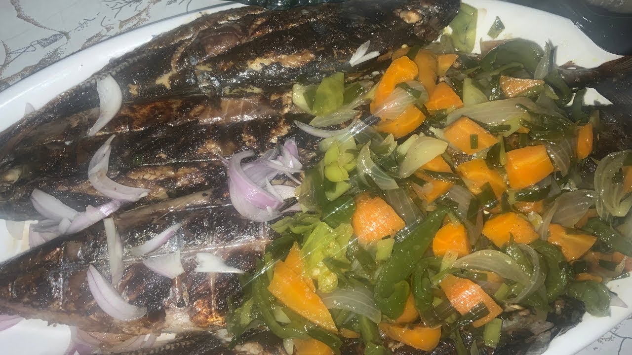 Preparing Ghana's spiciest and tastiest cuisine | Grilled Salmon with ...
