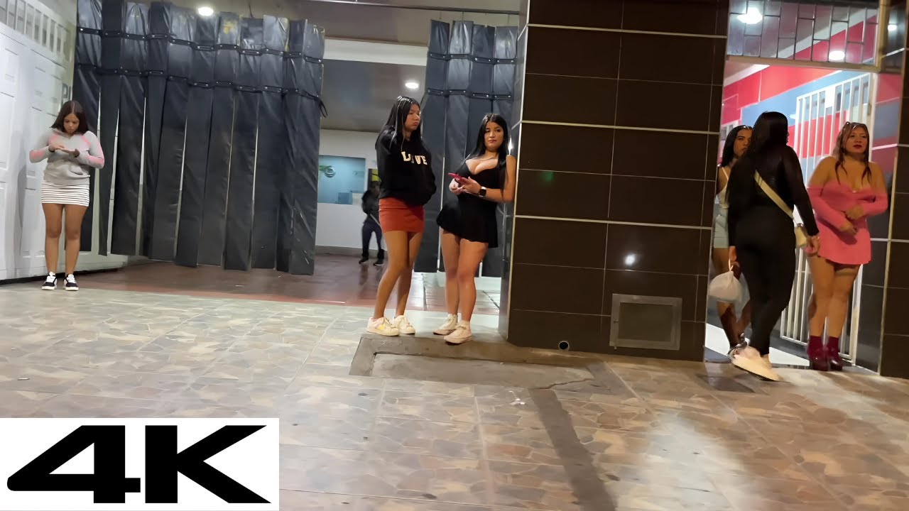 Santa Fe Bogota Colombia Virtual Tour Night Scenes || Dangerous Hood ...