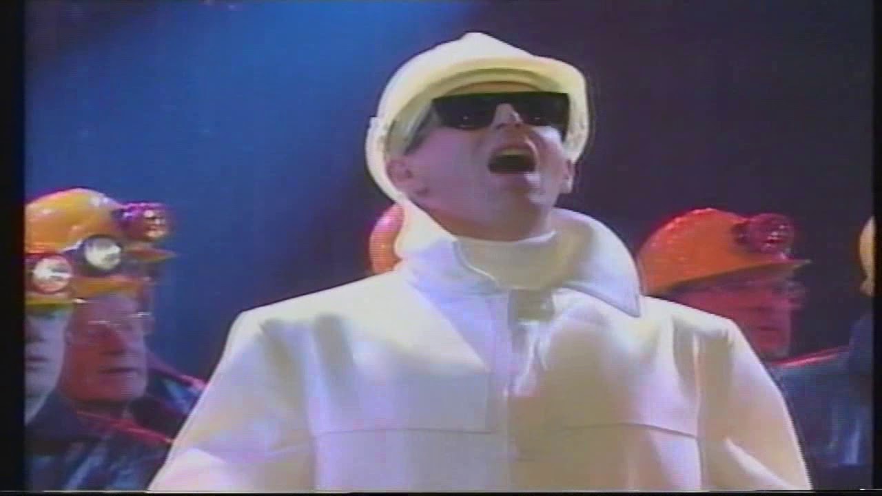 Go West- Pet Shop Boys - YouTube