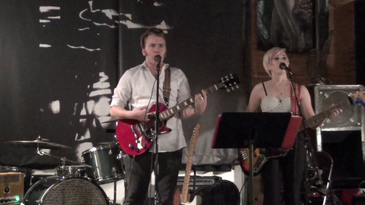 Moonage Daydream - YouTube