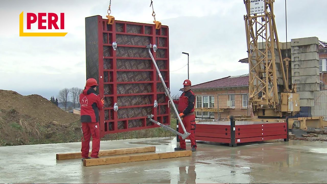 TRAINING | PERI TRIO lifting panels with the lifting hook (EN) - YouTube
