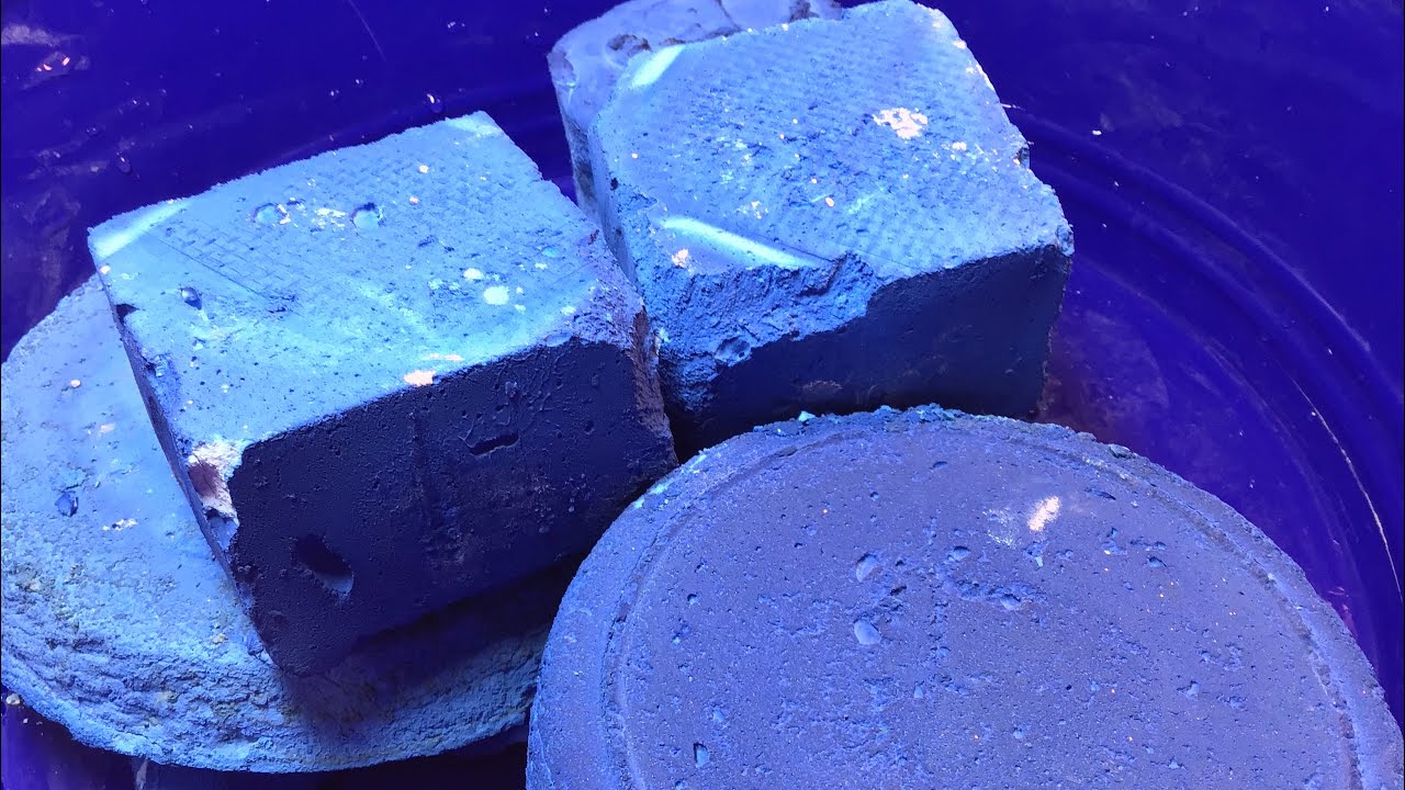 Sooo Good Chalk| Dyed Blue| Chalk blocks| Satisfying ASMR - YouTube