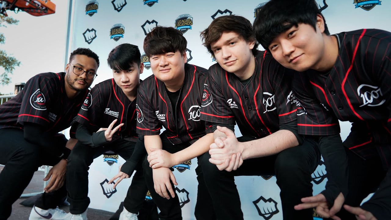 MY TEAM, 100 THIEVES, 2ND MATCH OF THE YEAR! - YouTube