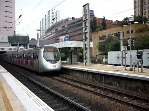 SP-1900（E221-E223）駛離港鐵沙田站三號月台 - YouTube