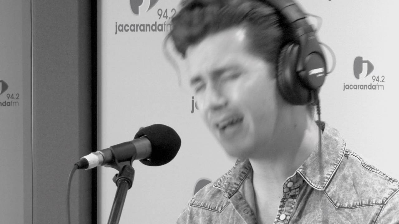 MDB Live: Connell Cruise - YouTube