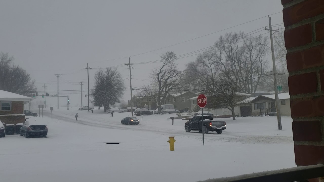 Omaha Nebraska blizzard December 29th 2020 - YouTube