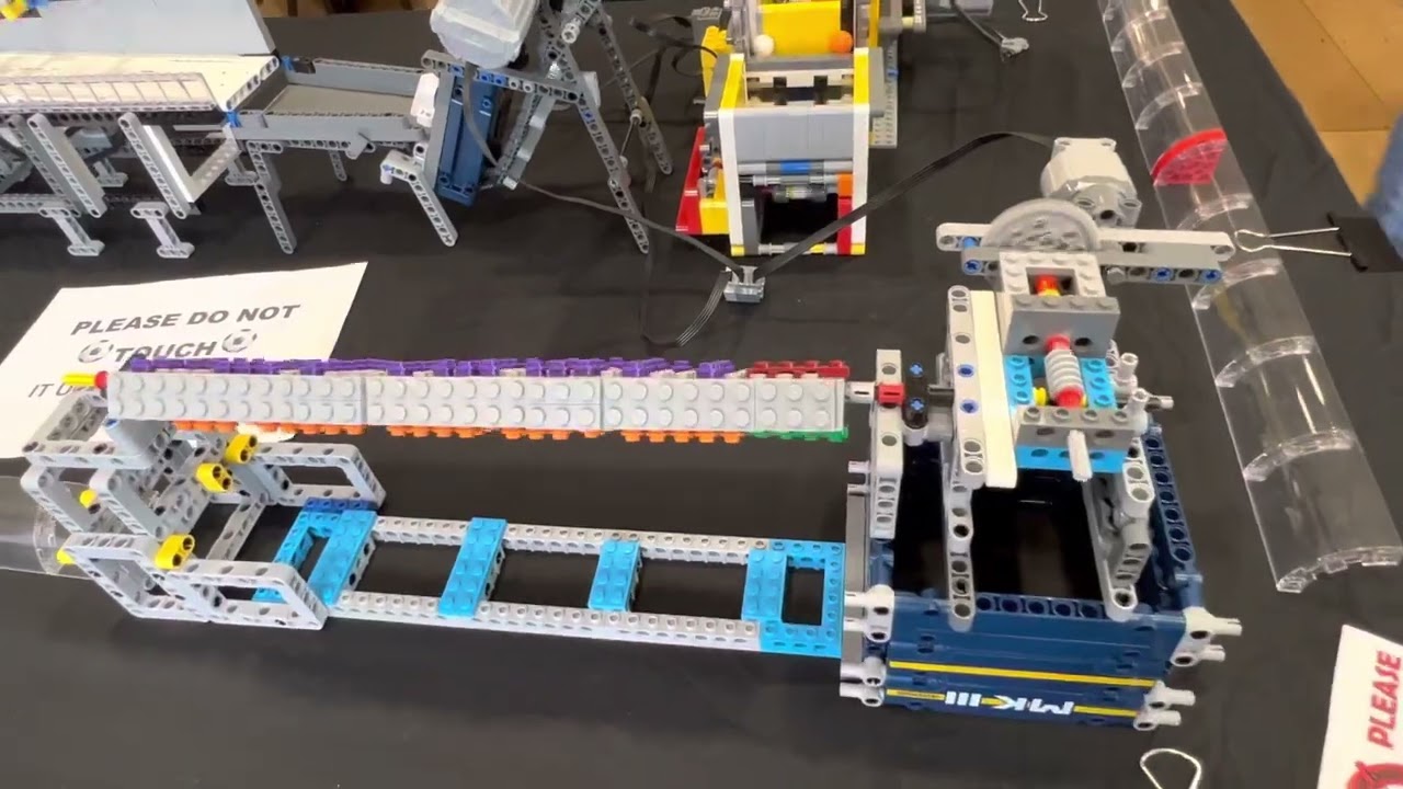 Great Ball Contraption - LEGO - YouTube