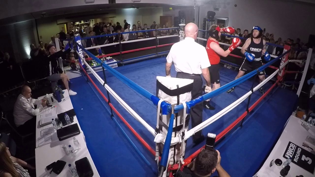 Ultra White Collar Boxing | Dartford | Charlie Smith VS Thobias Rowe ...