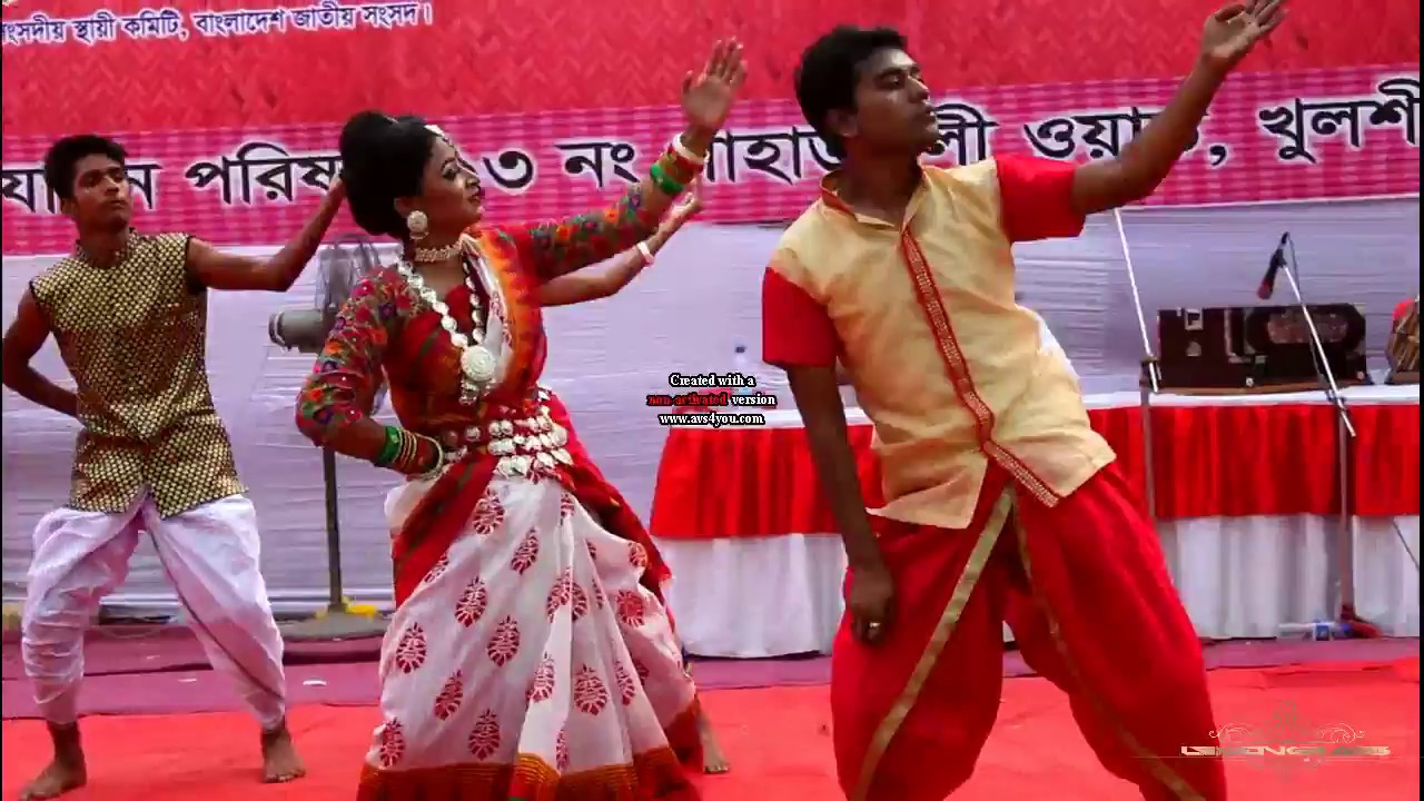 Boishakhi Bangla Dhol - Pohela Boishakh Special Dance - YouTube