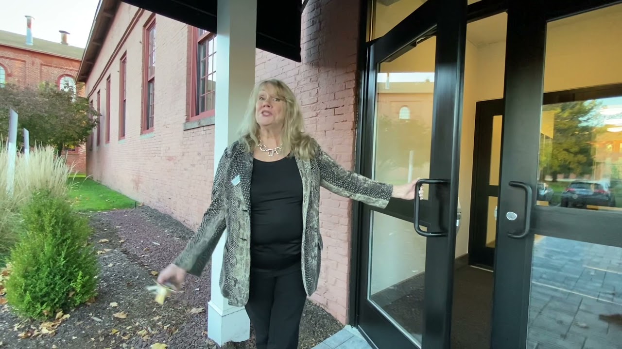 Bigelow Commons Amenities Tour | Apartment Homes in Enfield, CT - YouTube
