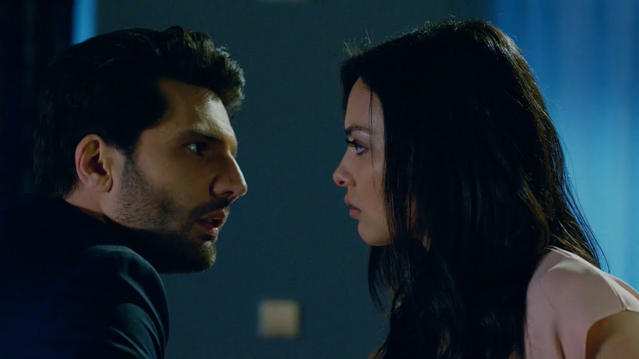 Emir y Zeynep se cruzan inesperadamente | Amor Eterno | TNT Novelas ...